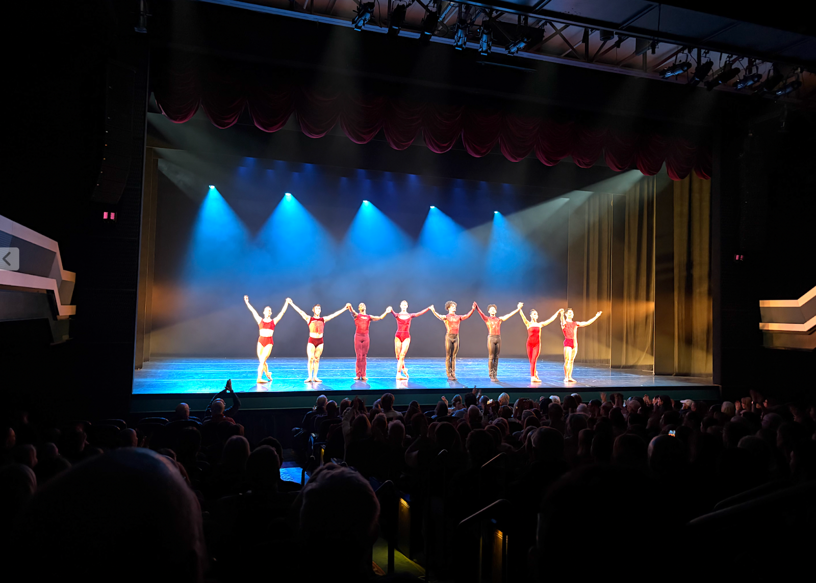 Where Strength and Agility Meet: A Review of Complexions Contemporary ...